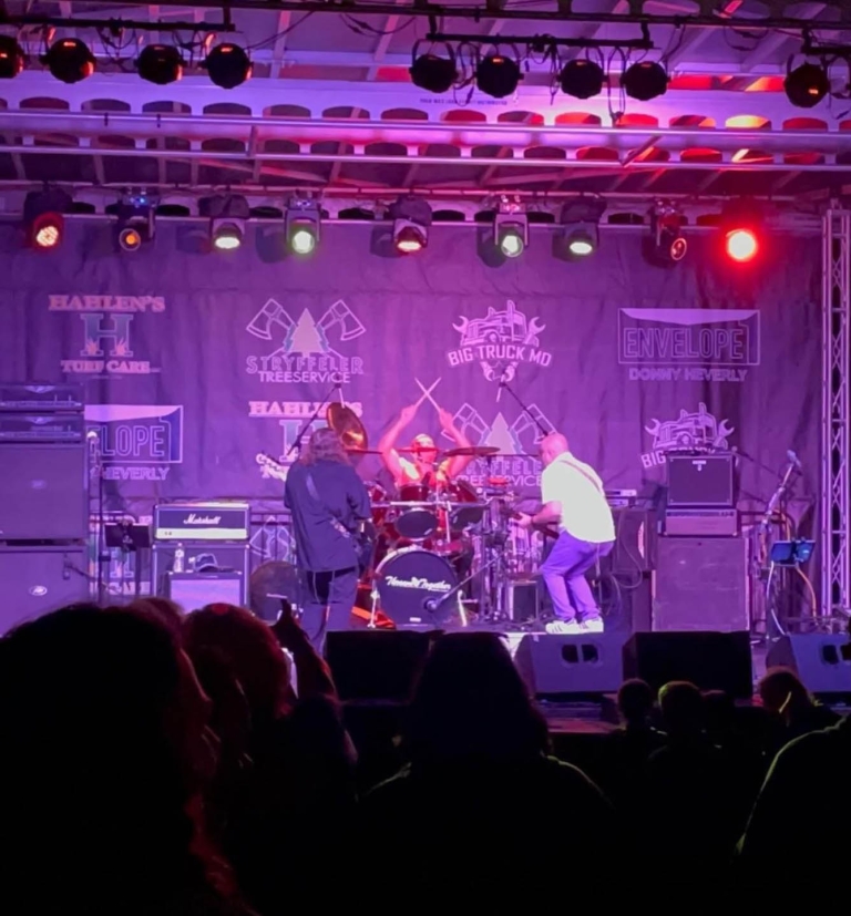 Photo Gallery – Rockin Out Cancer