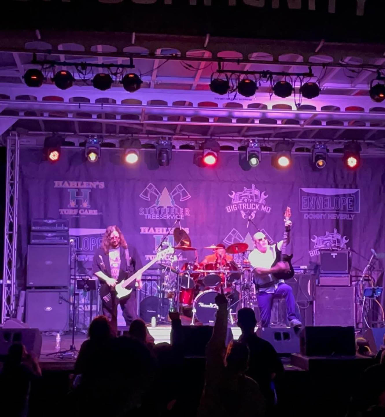 Photo Gallery – Rockin Out Cancer